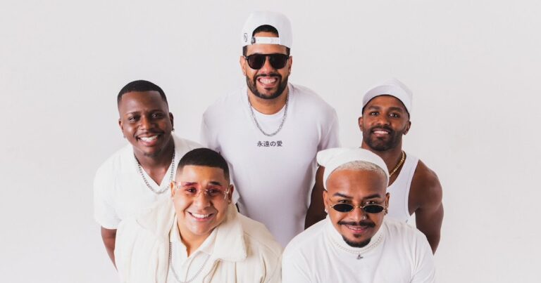 Deckdisc | Caju Pra Baixo